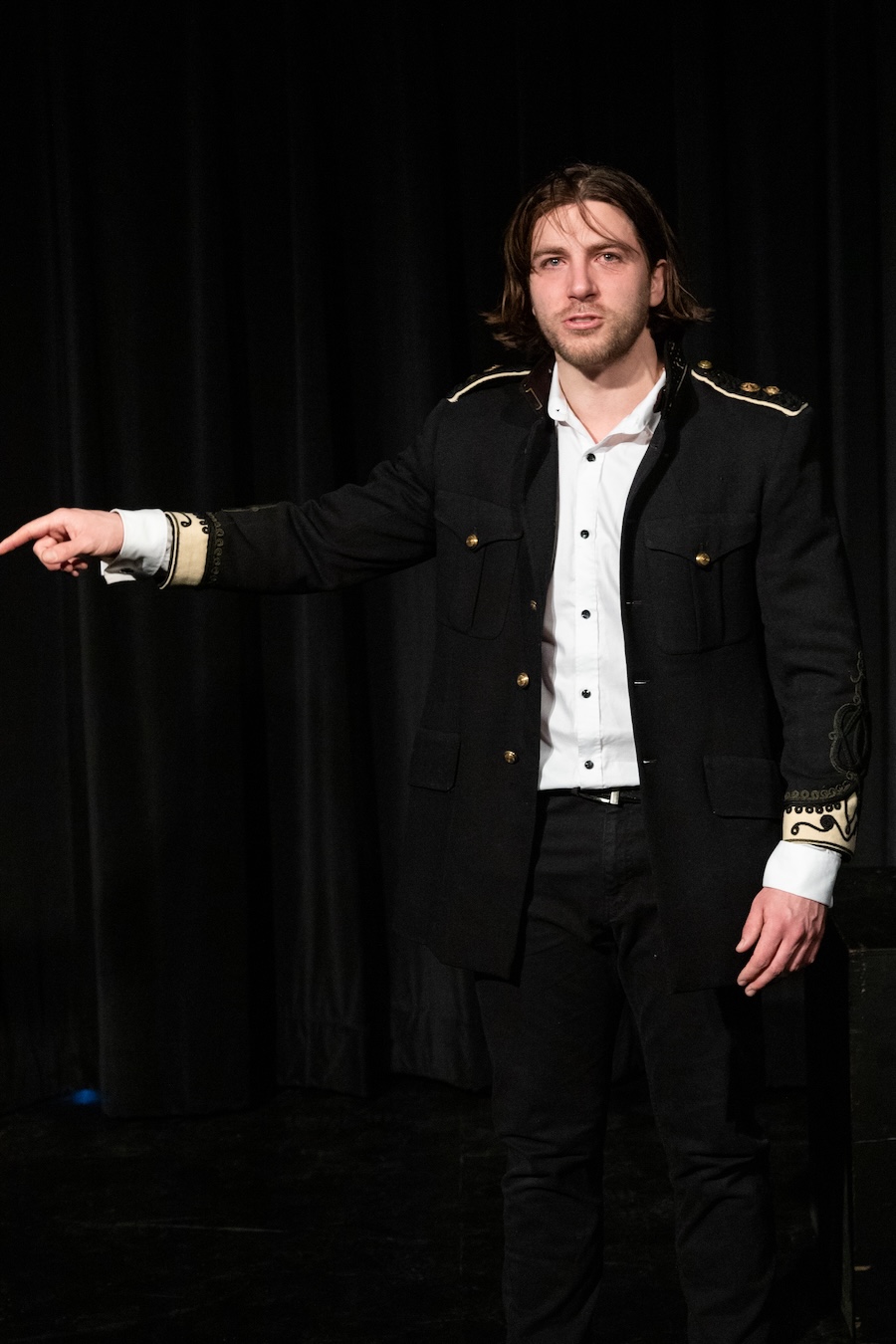 9M Theatre brings Hamlet to a modern setting - Hamilton City Magazine